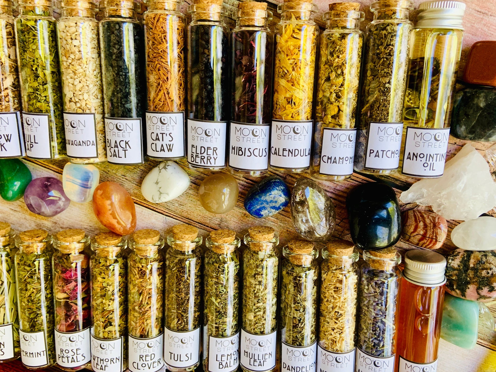 GIANT Herb & Crystal Altar Starter Kit – Moon Street Kits INC